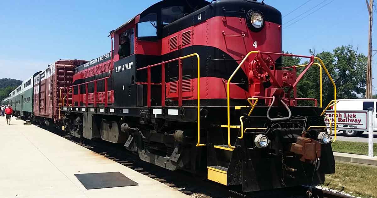 This Little-Known Train Ride In Indiana Is The Most Enchanting ...