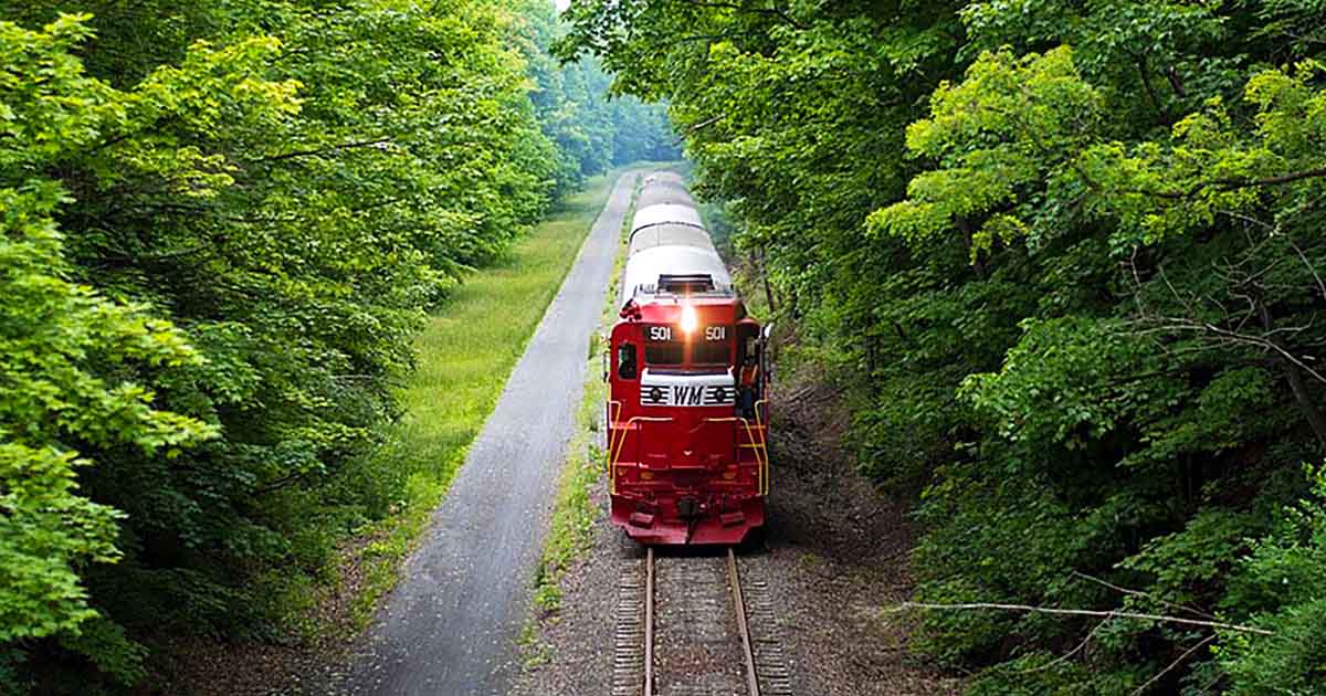 This Little-Known Train Ride In Maryland Is The Most Enchanting ...
