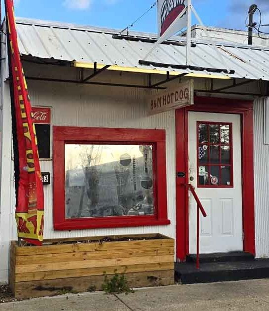 unassuming hotdog stand florida ftr