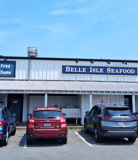 unassuming massachusetts seafood shack ftr