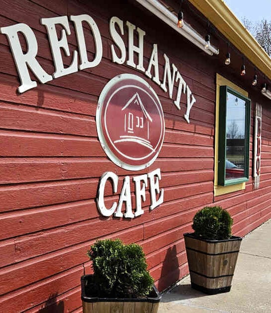 unassuming missouri bbq shack ftr