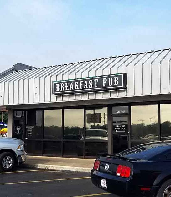 unassuming missouri breakfast diner ftr