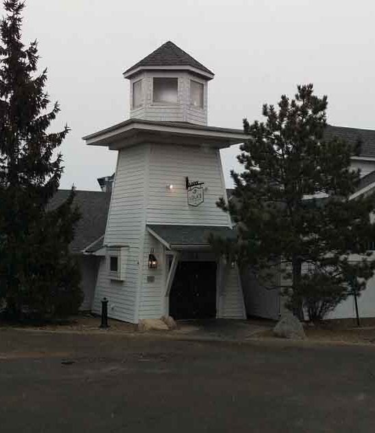 unforgettable lakefront dining minnesota ftr