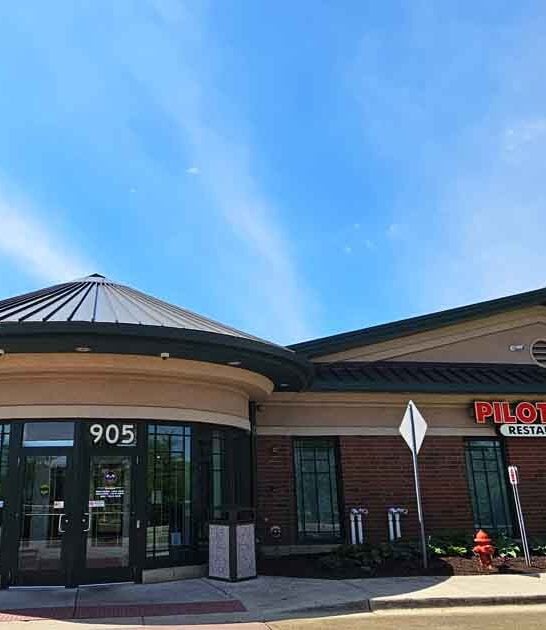 unique aviation eatery illinois ftr