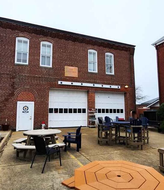 virginia firefighter themed restaurant ftr