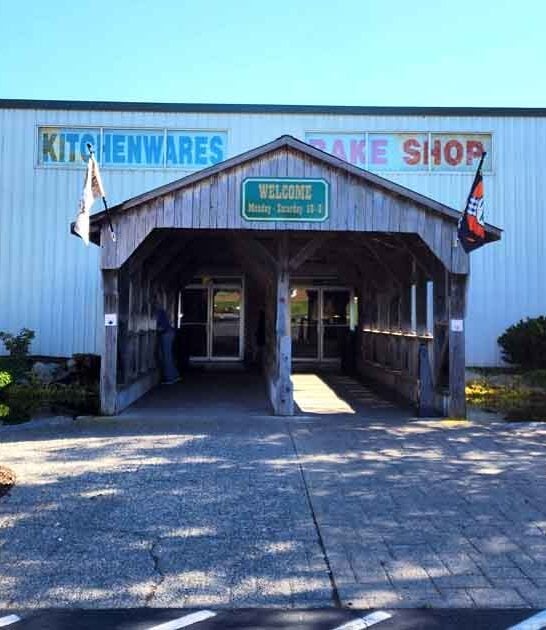 virginia sprawling flea markets ftr