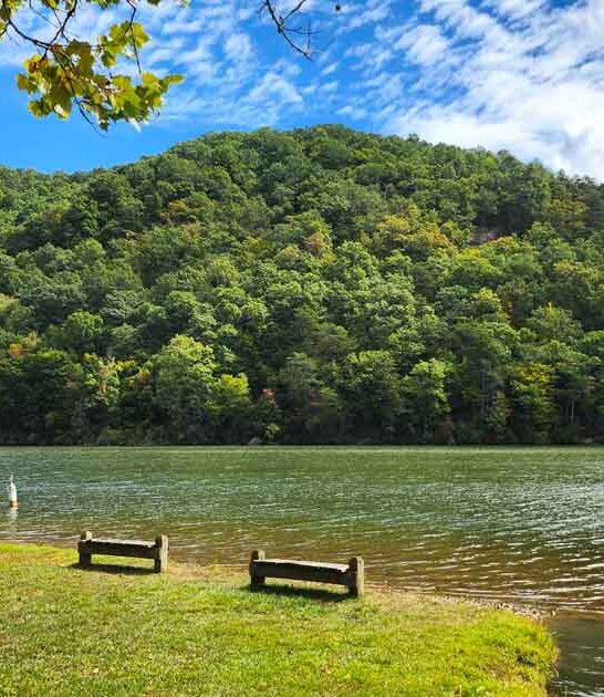 virginia stunning mountain lake ftr