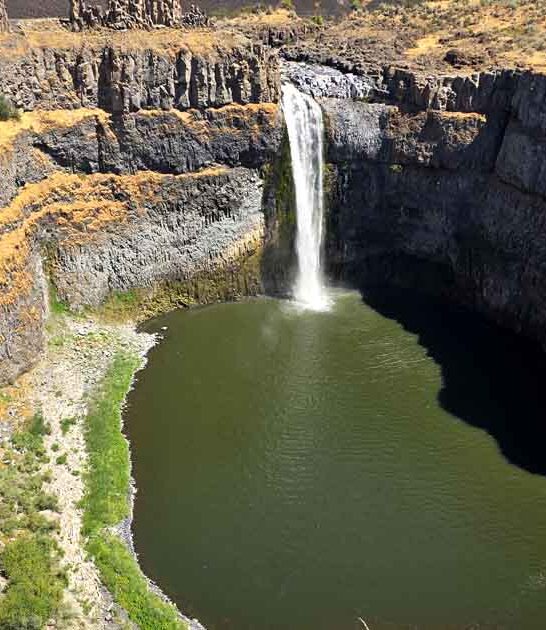 washington secret waterfall spot ftr