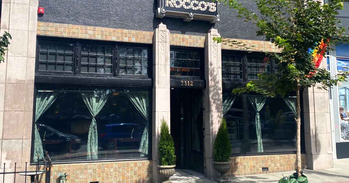 The Pizza At This Tiny Washington Restaurant Is So Good, People Drive ...