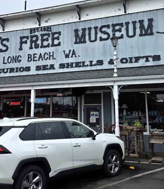 You Won&rsquo;t Believe This Wonderfully Weird Landmark Exists Right Here In Washington