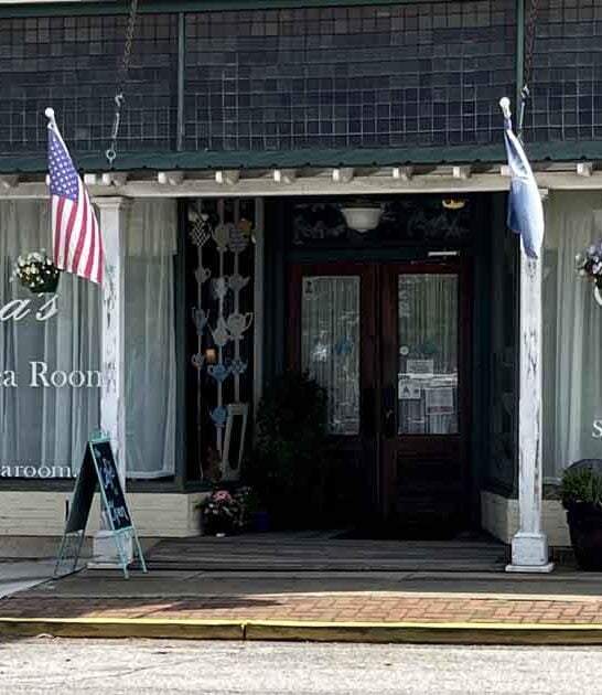 whimsical south carolina room ftr