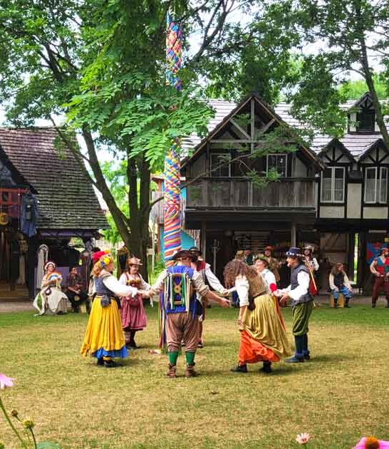 wisconsin charming renaissance festival ftr