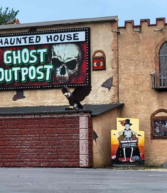 wisconsin haunted house creepy ftr