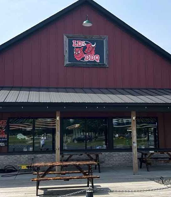 wisconsin iconic bbq restaurant ftr