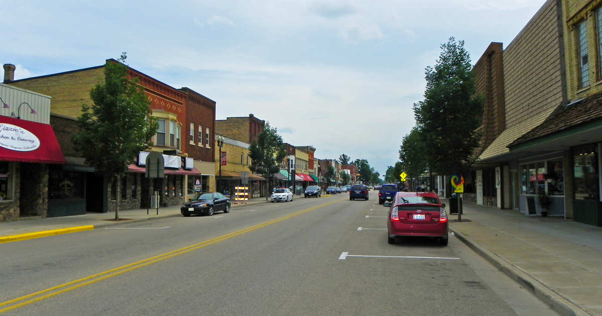 These 10 Charming Wisconsin Towns Prove You Don't Need A Fortune To ...