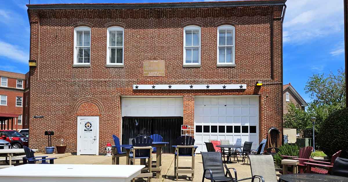 Rediscover Your Childhood Wonder At This Firefighter-Themed Restaurant ...