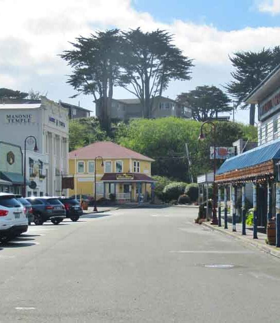 worthy tiny oregon town ftr