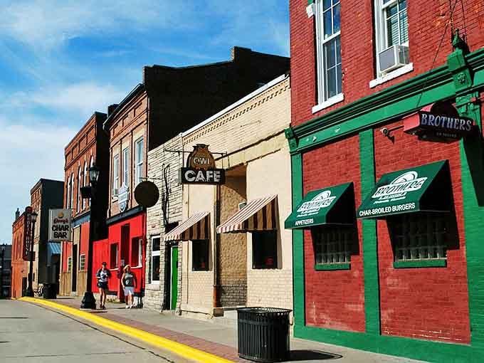 Downtown Platteville serves up that small-town charm with a side of colorful storefronts that Instagram dreams are made of.