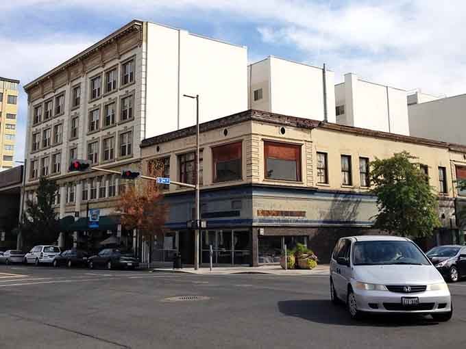 Historic buildings meet modern life on downtown streets where parking is plentiful and stress is optional.