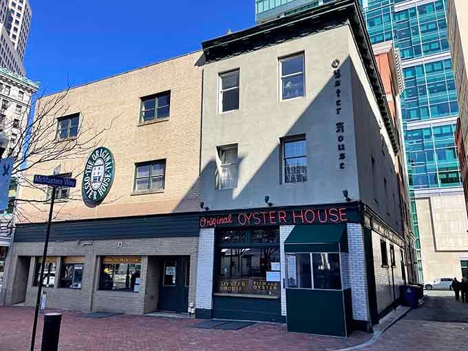 That glowing red neon isn't just a sign, it's a beacon calling seafood lovers home to Market Square.