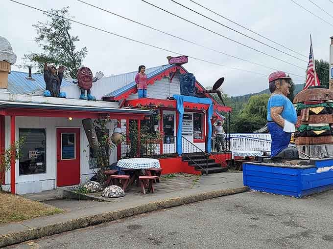 That giant burger statue isn't just decoration&mdash;it's a promise this place intends to keep spectacularly.