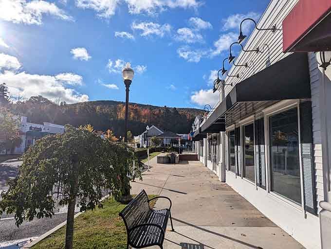 Mountains as your shopping backdrop? Now that's what we call retail therapy with a view worth posting.