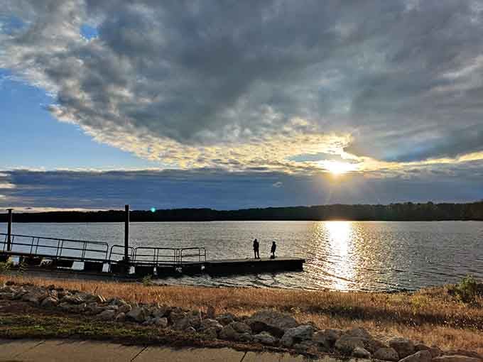 When the Mississippi River puts on a sunset show like this, even your smartphone camera becomes Ansel Adams.