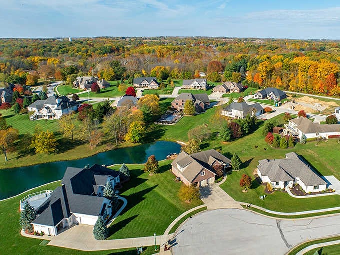Fall in Indiana doesn't mess around, painting neighborhoods in colors that make New England jealous without the attitude.