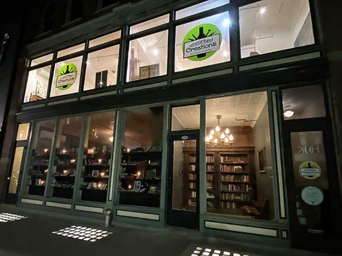 See that elegant entrance? Push the right spot and prepare for your inner detective to feel absolutely triumphant.