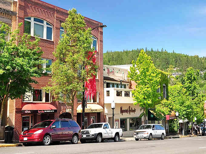 Downtown Ashland spreads out beneath forested hills like a postcard that decided to come to life.