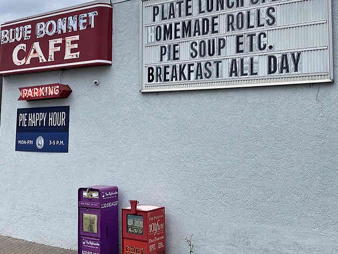 That unassuming white building holds more breakfast magic than a dozen trendy brunch spots combined.