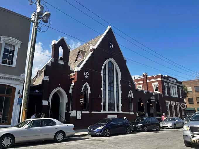 Those Gothic arches and red brick prove that divine architecture and divine dining can absolutely coexist in perfect harmony.
