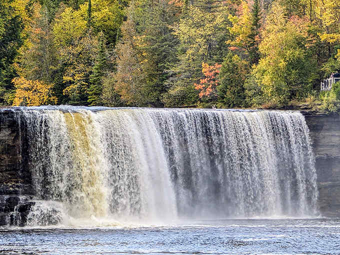 That amber glow isn't a filter, folks. It's nature showing off with her signature root beer cascade.