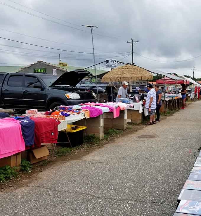 The Anderson Jockey Lot sprawls before you like a treasure hunter's fever dream made wonderfully real.