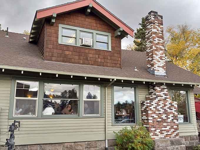 This charming cottage proves that the best breakfast spots often hide in plain sight among residential streets.