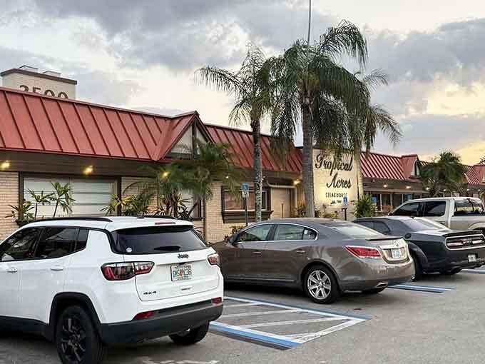 Palm trees and a packed parking lot signal you've arrived at prime rib paradise in Dania Beach.