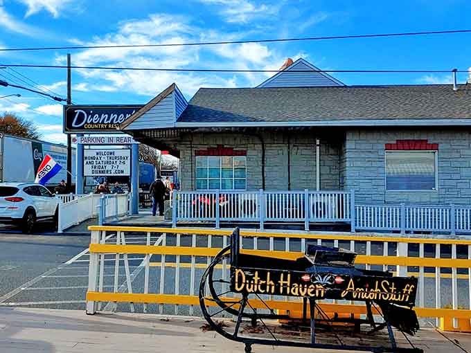 That unassuming exterior hides a treasure trove of Pennsylvania Dutch comfort food waiting to welcome you inside.