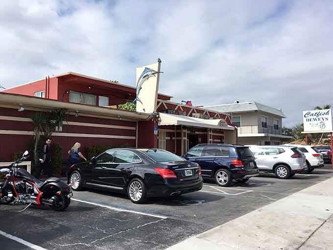 That packed parking lot tells you everything: locals know where the good stuff lives.