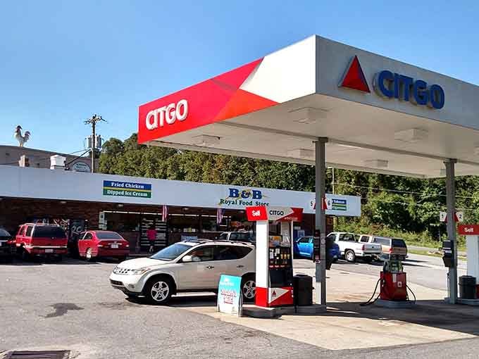 That unassuming gas station exterior is basically a Trojan horse filled with the best fried chicken you'll ever taste.