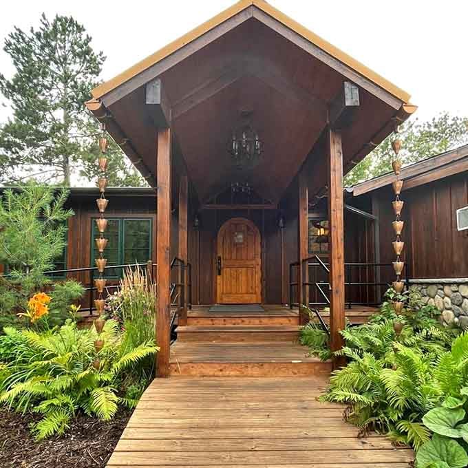 That wooden walkway leading to Norway Ridge isn't just an entrance; it's a promise of great things ahead.