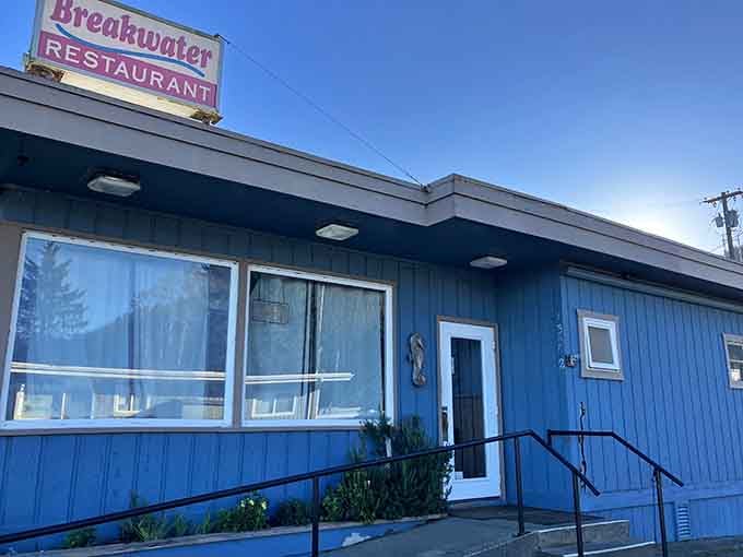 That blue exterior might not win beauty contests, but it's hiding some of Washington's finest seafood inside.