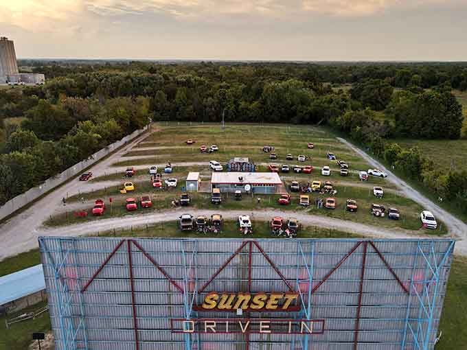 Aurora's beloved outdoor cinema where nostalgia meets modern moviegoing under Missouri skies.