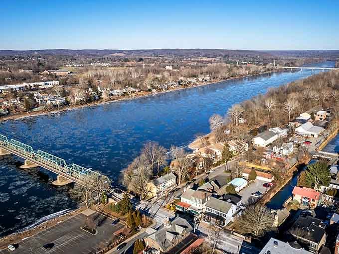 The Delaware River curves through New Hope like a liquid highway to happiness and hidden treasures.