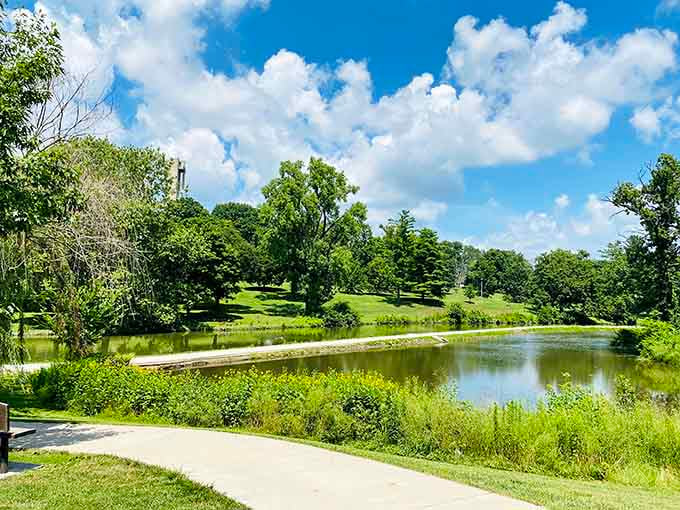 Lush gardens sprawling under blue skies, proving Illinois can compete with any postcard-perfect destination you've ever seen.