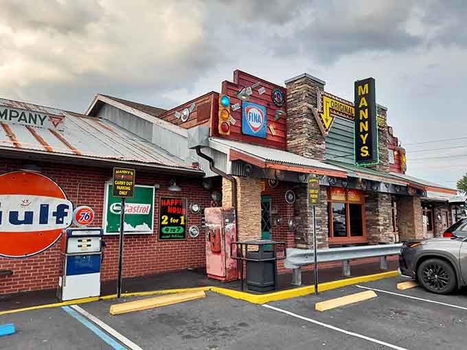 That exterior isn't just a building, it's a full-blown love letter to roadside America's golden age.