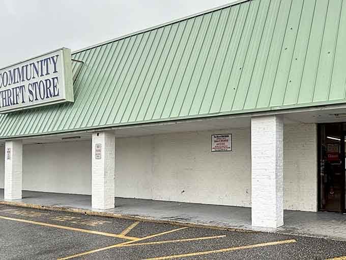 That mint green roof signals treasure ahead like a beacon for bargain hunters who know good deals.