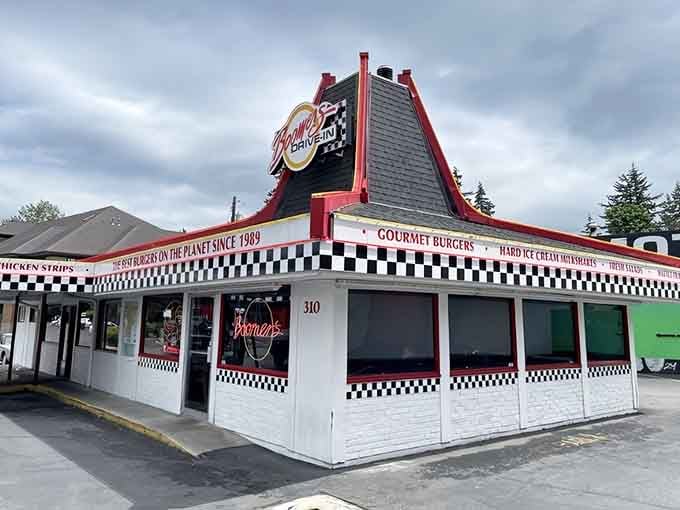 When a building looks this committed to the 1950s aesthetic, you know the burgers inside mean serious business.