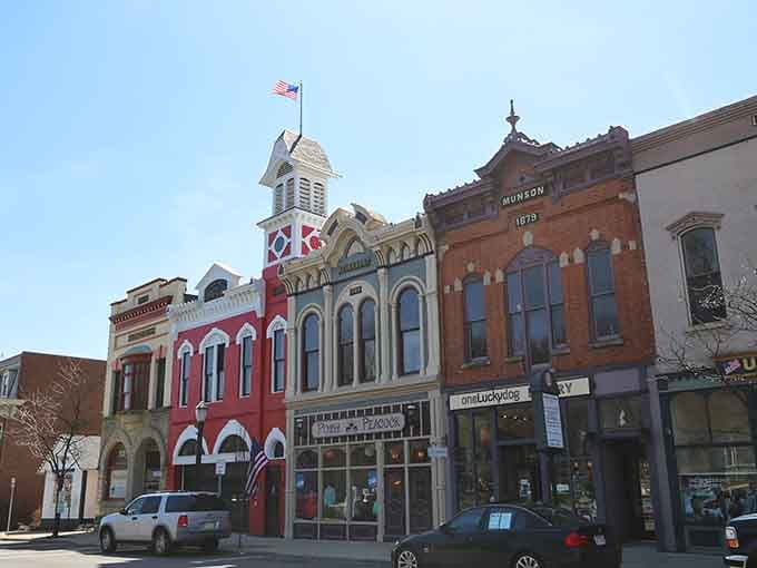 Those colorful Victorian storefronts aren't CGI, they're the real deal standing proud on Medina's historic square.