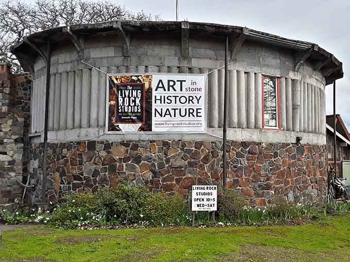 That's 800 tons of rock doing what most buildings need steel and concrete to accomplish.