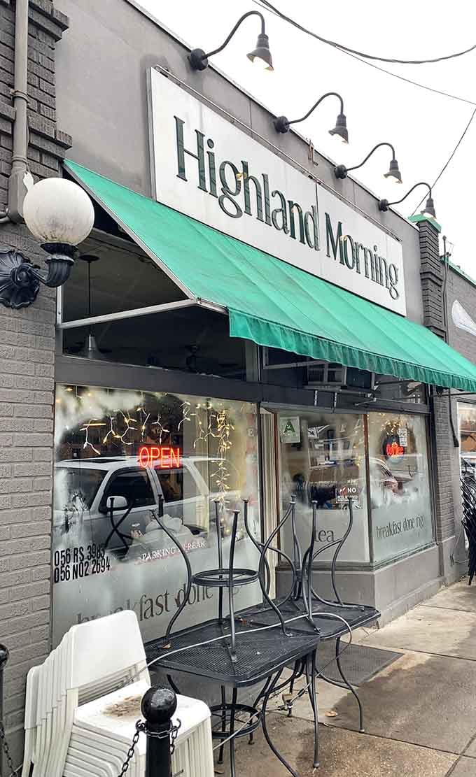 That green awning beckons like a lighthouse for the breakfast-obsessed, promising fluffy eggs and strong coffee within.